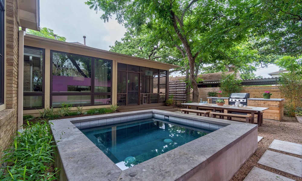 The Numerous Advantages Of Owning A Backyard Subterranean Pool